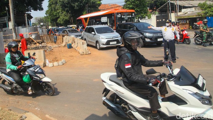 Lalin di Lebak Bulus Macet Imbas Proyek Galian