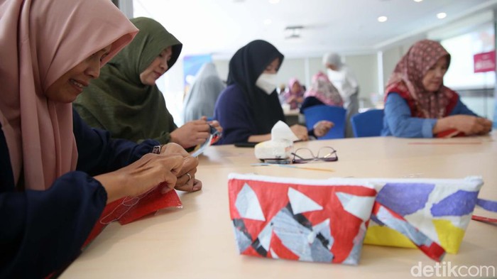 Mengintip Pelatihan Mengubah Sampah Jadi Barang Bernilai