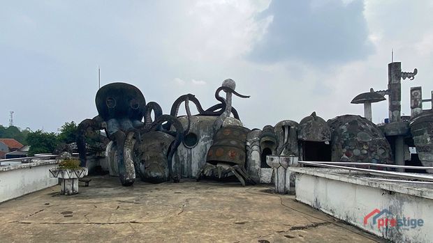 Agen Properti Blak Blakan Ungkap Isi Rumah Gurita Bandung