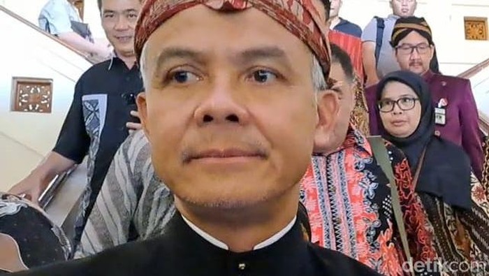 Jawaban Santai Ganjar Pranowo Soal Wacana Duet Dengan Anies