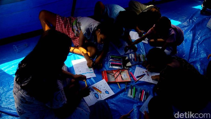 Ratusan Korban Kebakaran Gang Kober Mengungsi Di Kantor Walkot Jakpus