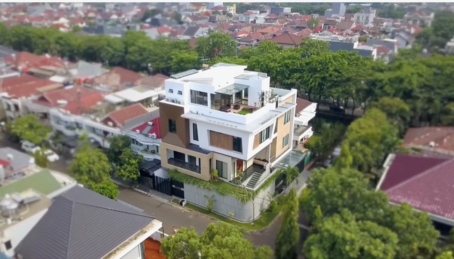 10 Potret Mewah Rumah Susi Susanti dan Alan Budikusuma, Serba Marmer