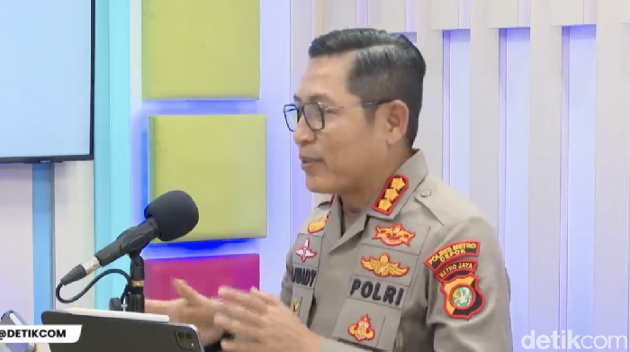 Ada Mutasi, Kapolres Depok Kombes Ahmad Fuady Diganti Kombes Arya Perdana Ada Mutasi, Kapolres Depok Kombes Ahmad Fuady Diganti Kombes Arya Perdana