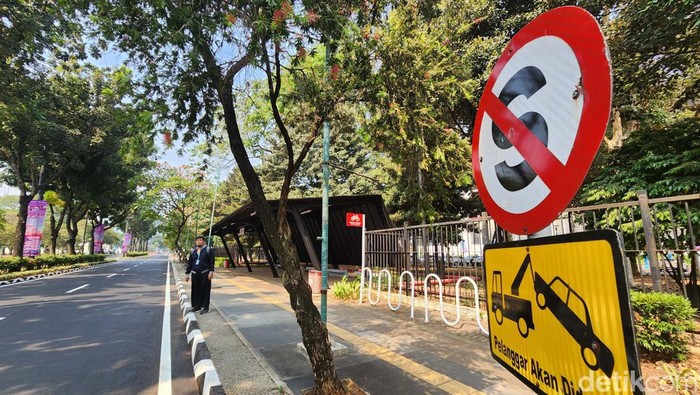 Potret Kawasan GBK yang Bebas Kendaraan Bermotor Mulai Hari Ini