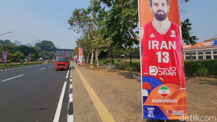 Potret Kawasan GBK yang Bebas Kendaraan Bermotor Mulai Hari Ini