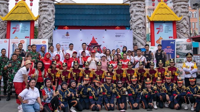 Semarak Kemerdekaan, ASCOTT Hotels Regional JABOBEK Gelar Zumba-Plogging