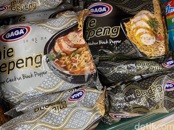Cukup Komplet! Banyak Varian Mie Gaga Bisa Beli di Sini