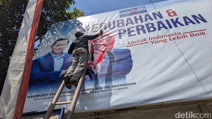 Amarah Kader Demokrat Se-Jatim Turunkan Baliho Anies Usai Dikhianati NasDem