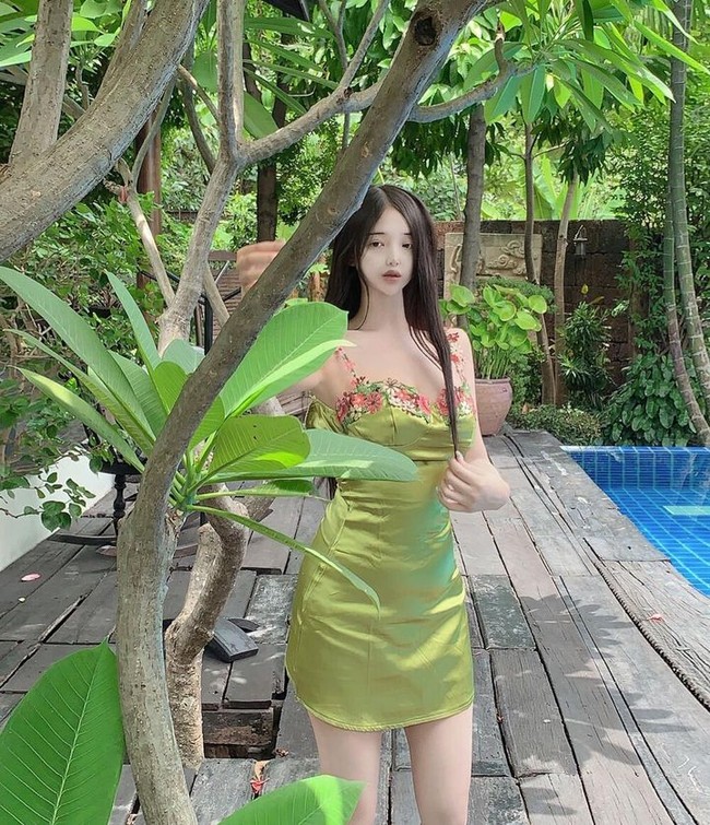 Selebgram Viral karena Terlalu 'Sempurna', Foto Terbaru Bikin Netizen ...