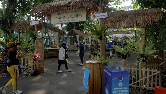 Ratusan UMKM Meriahkan West Java Festival 2023