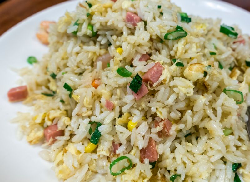 Sindrom Nasi Goreng, Risiko Berbahaya dari Makan Nasi Goreng Sindrom Nasi Goreng, Risiko Berbahaya dari Makan Nasi Goreng