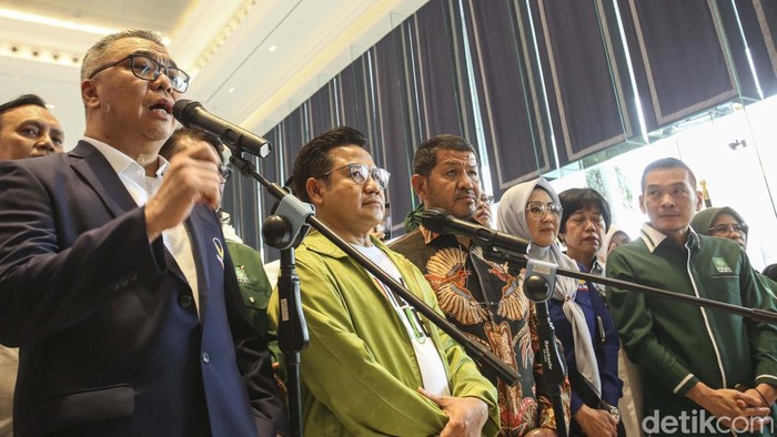 Tiba di Nasdem Tower, Cak Imin Disambut Shalawat