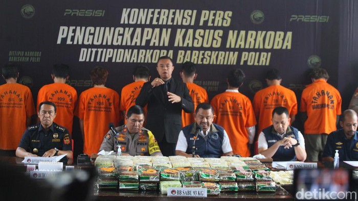 Ungkap Kasus Narkoba, Bareskrim Sita 93 Kg Sabu-18 Ribu Ekstasi Ungkap Kasus Narkoba, Bareskrim Sita 93 Kg Sabu-18 Ribu Ekstasi
