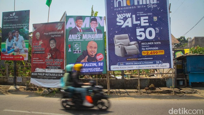 Baliho Anies-Cak Imin Mulai Bermunculan di Jalan Baliho Anies-Cak Imin Mulai Bermunculan di Jalan