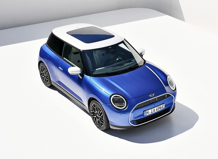 Lihat Lebih Dekat Wujud Mini Cooper Electric Terbaru