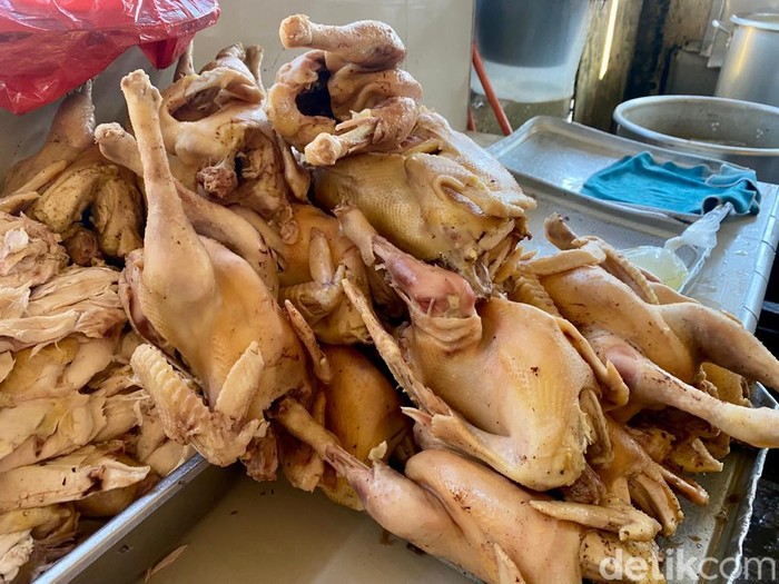 Sarapan Bakmi Ayam Kampung Enak Paling Legendaris di Jakarta Barat