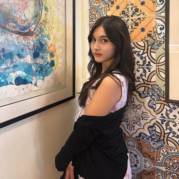 8 Gaya Gaby Rosse, Selebgram Kelahiran Kanada Penyuka Pete