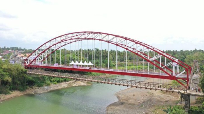 Jembatan Pacongkang Soppeng yang Diresmikan ASS Ternyata Belum Bisa ... Jembatan Pacongkang Soppeng yang Diresmikan ASS Ternyata Belum Bisa ...