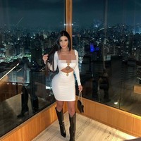 Gaya Wanita yang Viral Diusir dari Mal karena Bajunya Dianggap Vulgar