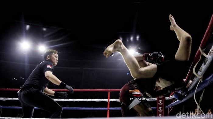 Aksi Petarung di Baku Hantam Championship