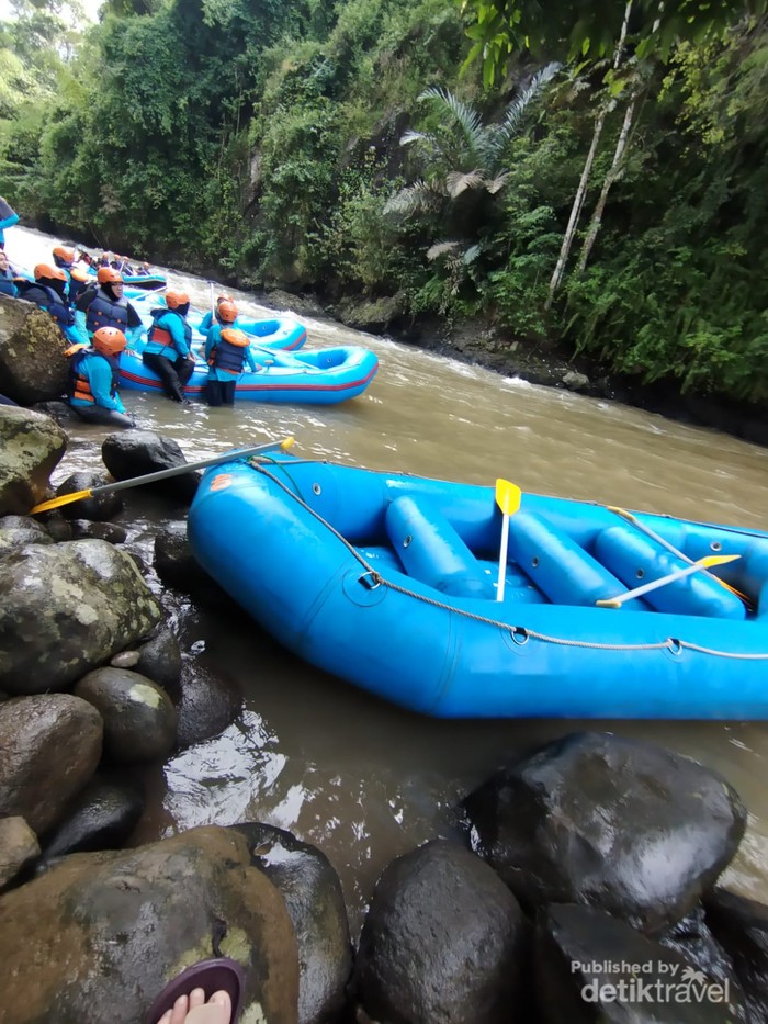 Weekend Seru, Arung Jeram Dulu di Sungai Citarik