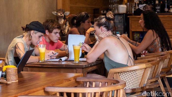 Pukako Bisma, Coffee Shop Mungil dengan Interior Instagramable