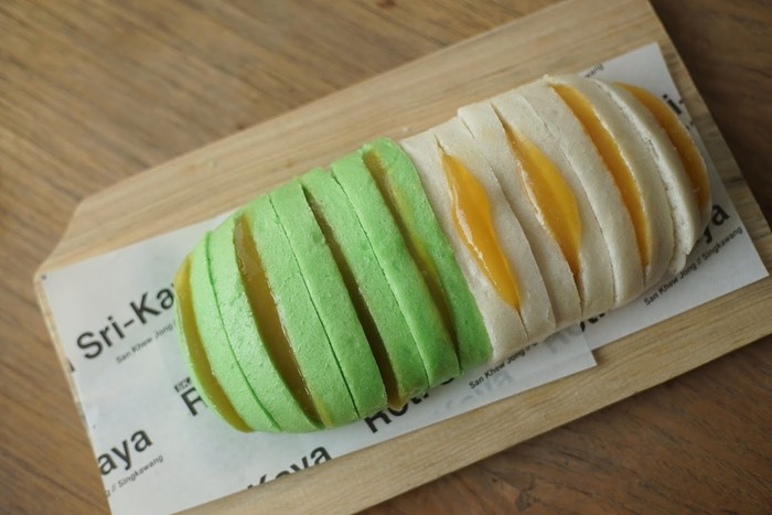 20 Roti Kukus Srikaya yang Manis Legit Ada di Sini!