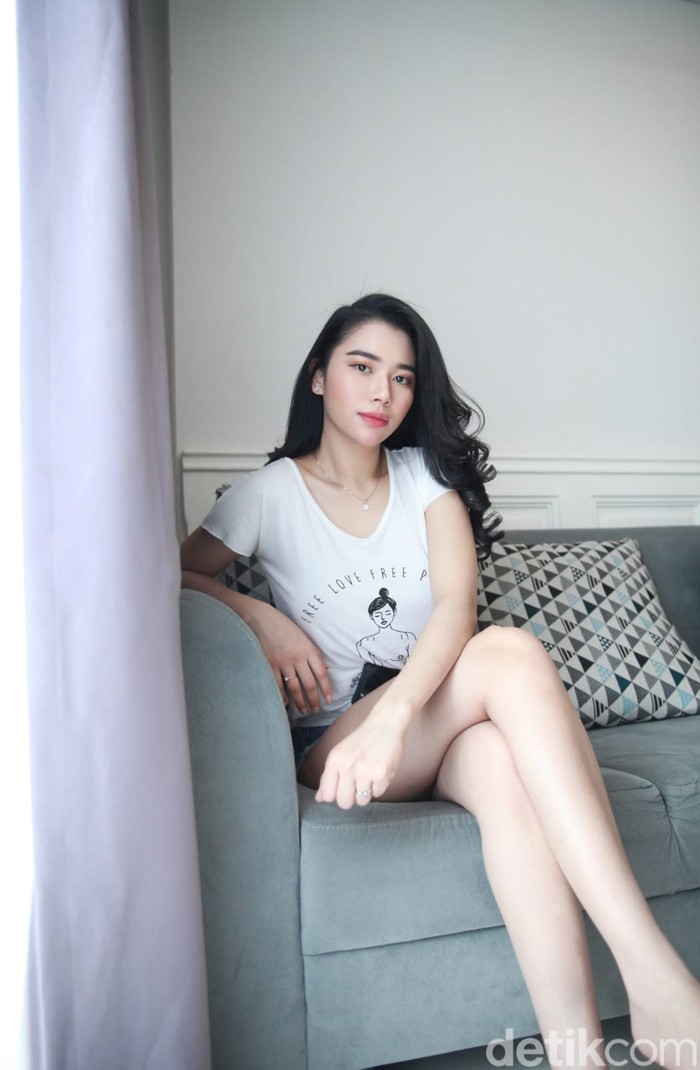 5 Potret Lisa Oktaviani: Tak Mudah Tergoda Rayuan Pria