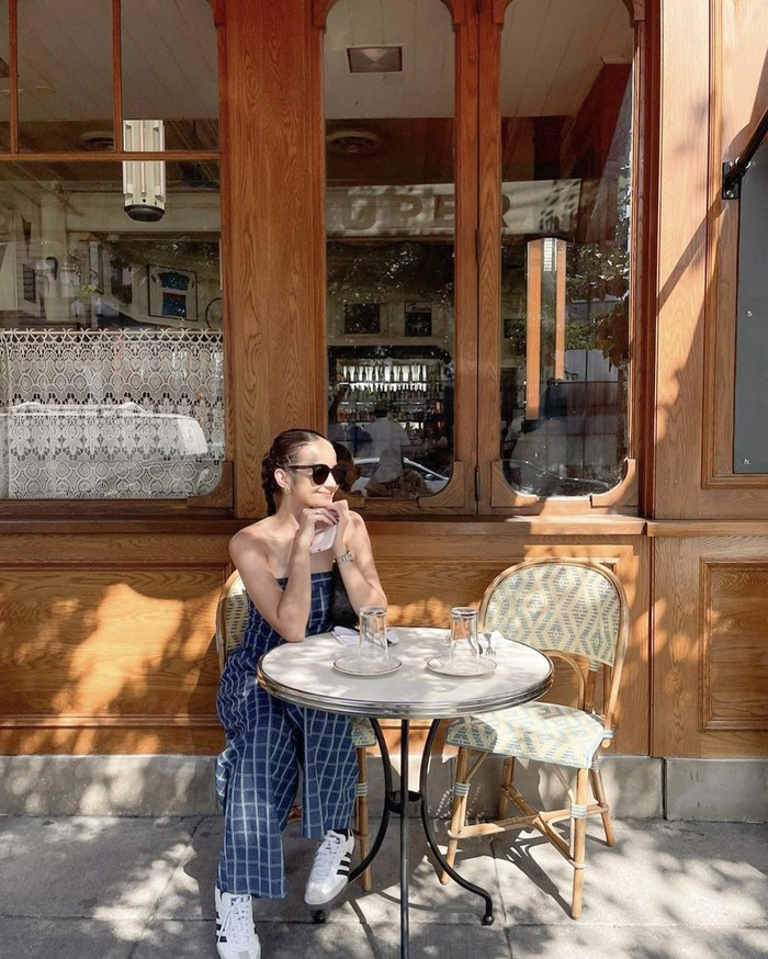 Keseruan Enzy Storia Saat Ngopi hingga Makan Oyster di New York