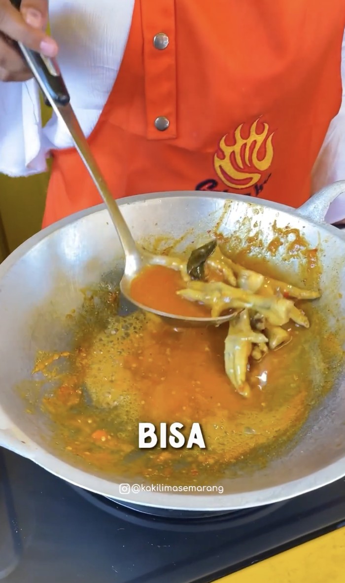 Huah! 20 Ceker Mercon yang Pedasnya Nampol