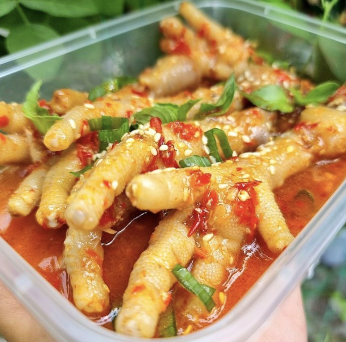 Huah! 20 Ceker Mercon yang Pedasnya Nampol