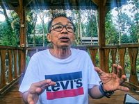 Jarwo Kwat Ungkap Alasan Jarang Unggah Kebersamaan dengan Istri