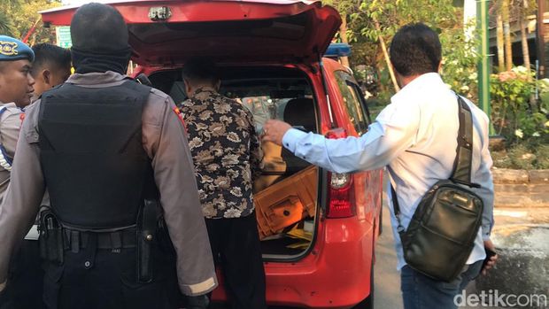 5 Fakta Gegana Datangi Rumah di Patangpuluhan gegara Koper Diduga Bom 5 Fakta Gegana Datangi Rumah di Patangpuluhan gegara Koper Diduga Bom