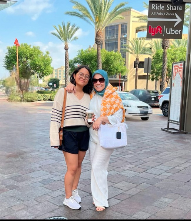 7 Foto Anak Artis yang Kuliah di Luar Negeri, Cinta Kuya Nyambi Jadi ...