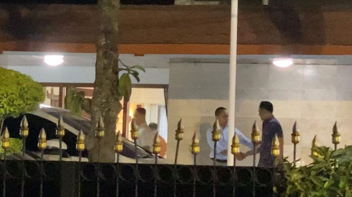 Susul Prabowo, AHY Tiba di Rumah Dinas Zulhas Malam Ini Susul Prabowo, AHY Tiba di Rumah Dinas Zulhas Malam Ini