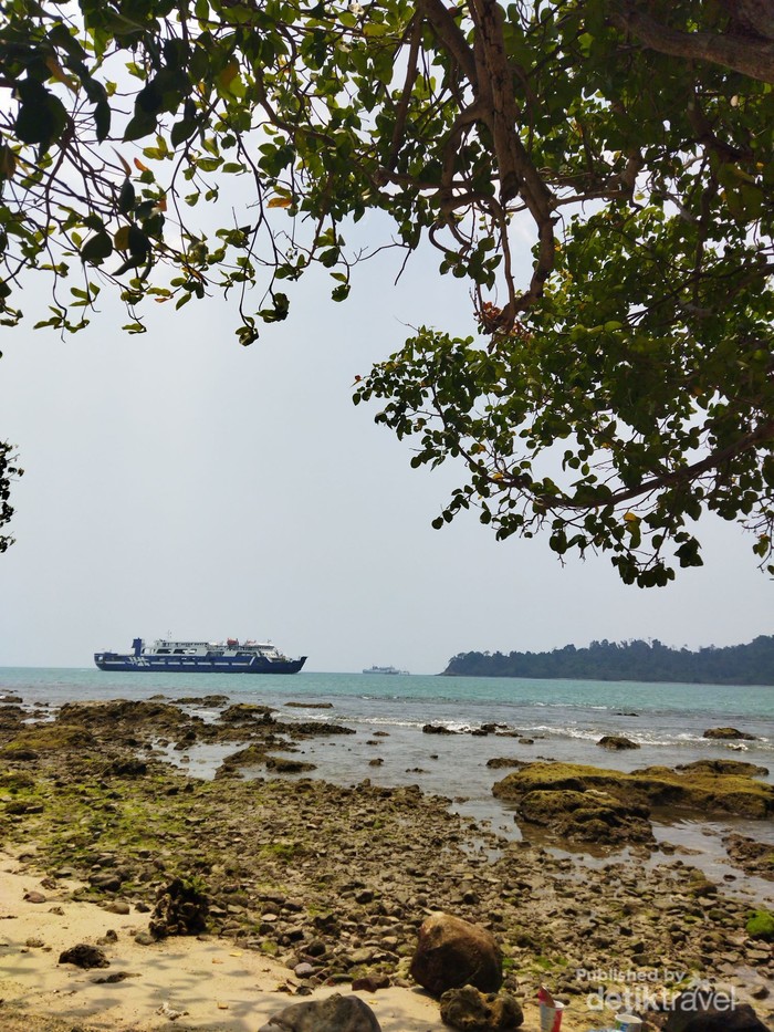 Jadi Ini Pulau Merak Kecil yang Terkenal Itu, Budgetnya