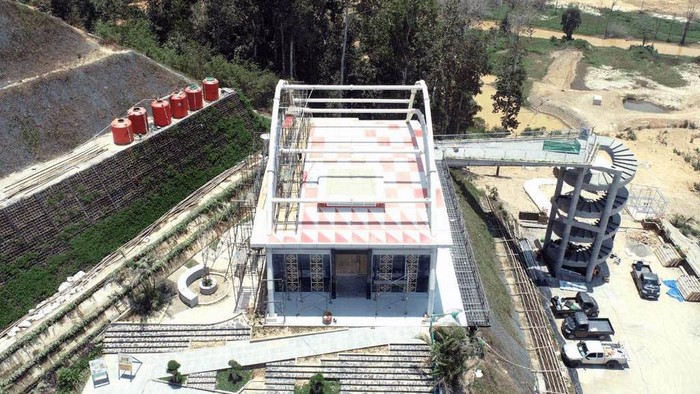 Mengintip Proyek Bendungan Ameroro yang Bakal Diresmikan Akhir Tahun Ini Mengintip Proyek Bendungan Ameroro yang Bakal Diresmikan Akhir Tahun Ini