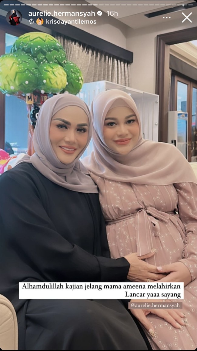 7 Foto Pengajian Aurel Hermansyah Jelang Lahiran, Aaliyah Manglingi Berhijab
