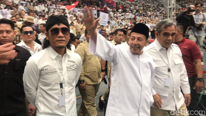 Habib Luthfi dan Gus Miftah Turut Sambut Prabowo-Gibran di Indonesia ... Habib Luthfi dan Gus Miftah Turut Sambut Prabowo-Gibran di Indonesia ...