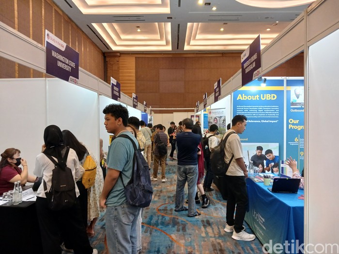 Potret Talk Global Study Fair 2023 di Jakarta, Didatangi Ribuan Pelajar