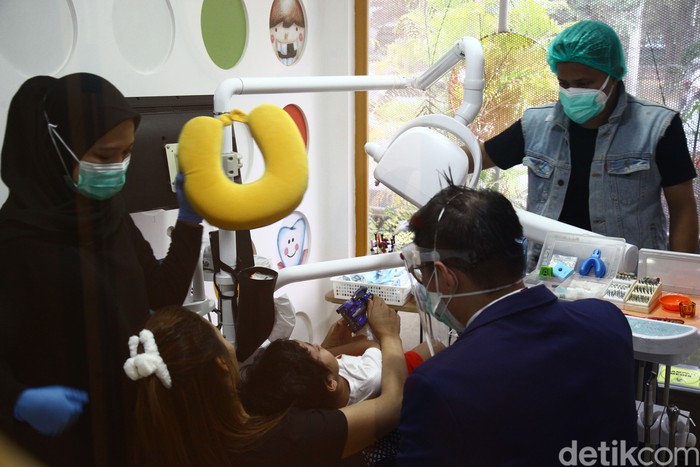 Bukannya Takut, Anak-anak Ini Malah Gembira ke Dental Care saat Halloween