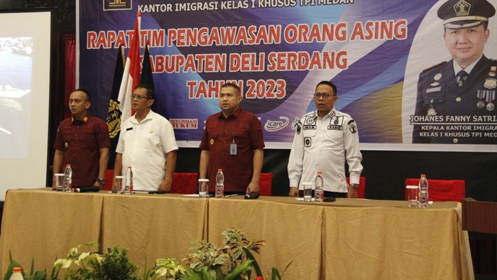 Gelar Rapat Timpora, Imigrasi Medan Perketat Lalu Lintas Orang Asing Gelar Rapat Timpora, Imigrasi Medan Perketat Lalu Lintas Orang Asing