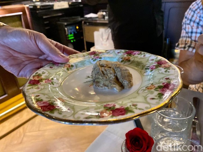 Mencicipi Hidangan dari Chef Michelin 1 Star Restoran Meli Melo Sapporo