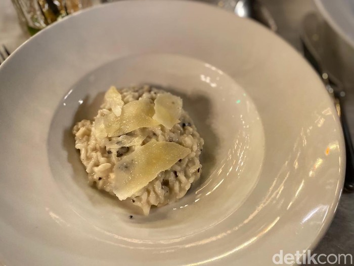 Mencicipi Hidangan dari Chef Michelin 1 Star Restoran Meli Melo Sapporo