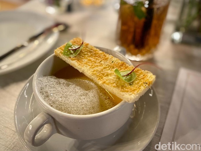 Mencicipi Hidangan dari Chef Michelin 1 Star Restoran Meli Melo Sapporo