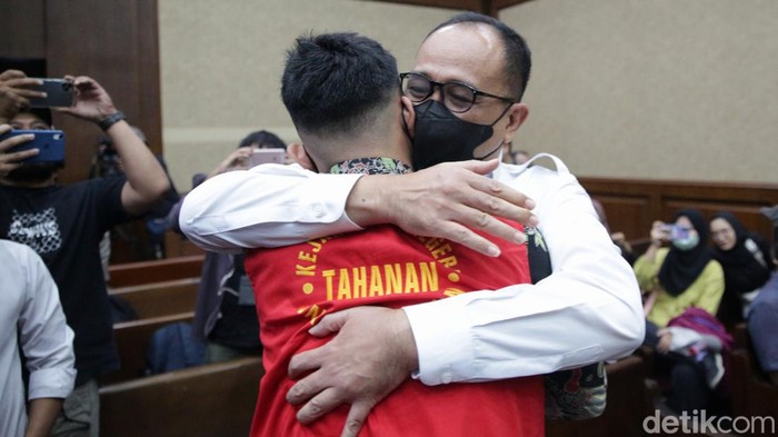 Tangis Mario Dandy jadi Saksi Sidang Kasus Korupsi Rafael Alun