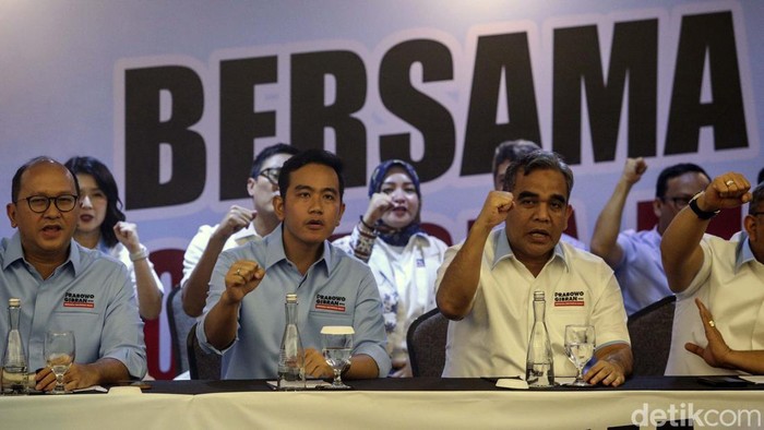 TKN Prabowo-Gibran Resmi Diumumkan, Gibran Hadir