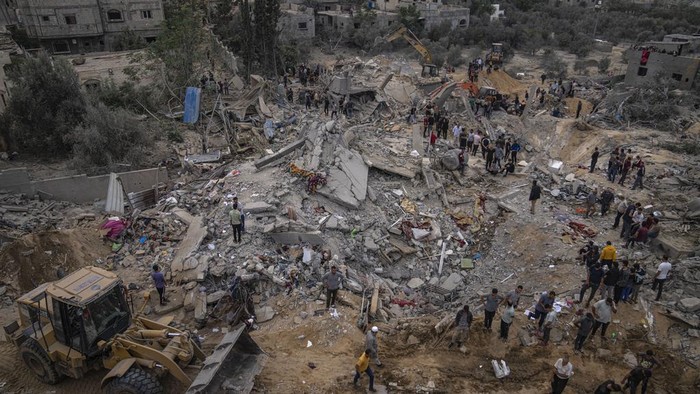 Israel Gempur Sekolah PBB di Gaza, 50 Orang Tewas Israel Gempur Sekolah PBB di Gaza, 50 Orang Tewas