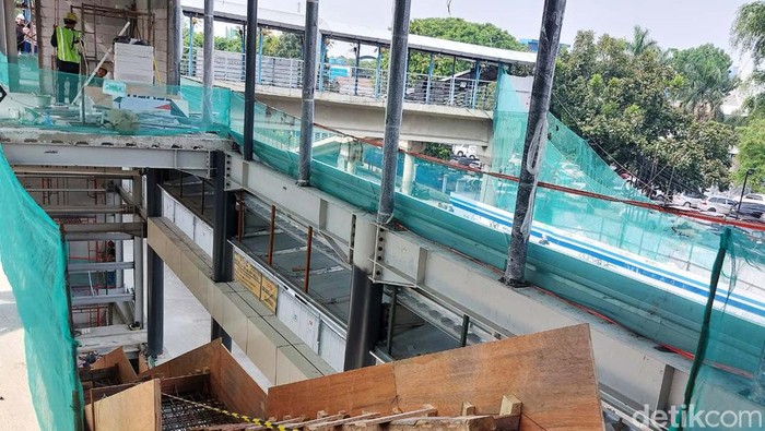 Proyek Halte TransJakarta Cawang Central Dikebut, Beroperasi Akhir 2023