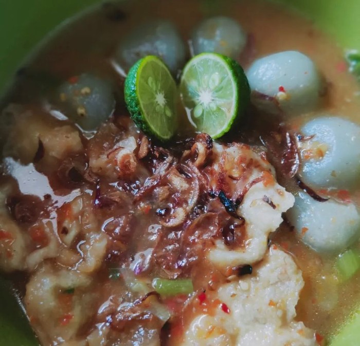 Mantul! 20 Cilok Goang Berkuah Gurih Pedas Ada di Sini!